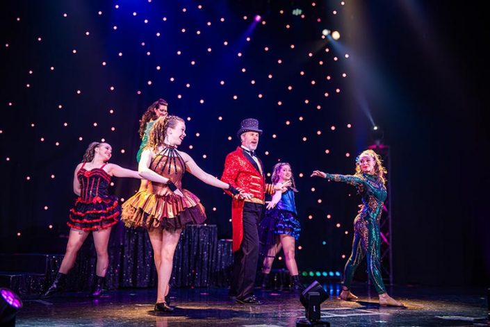 Array Variety Show | Live Family Entertainment in Pigeon Forge, TN